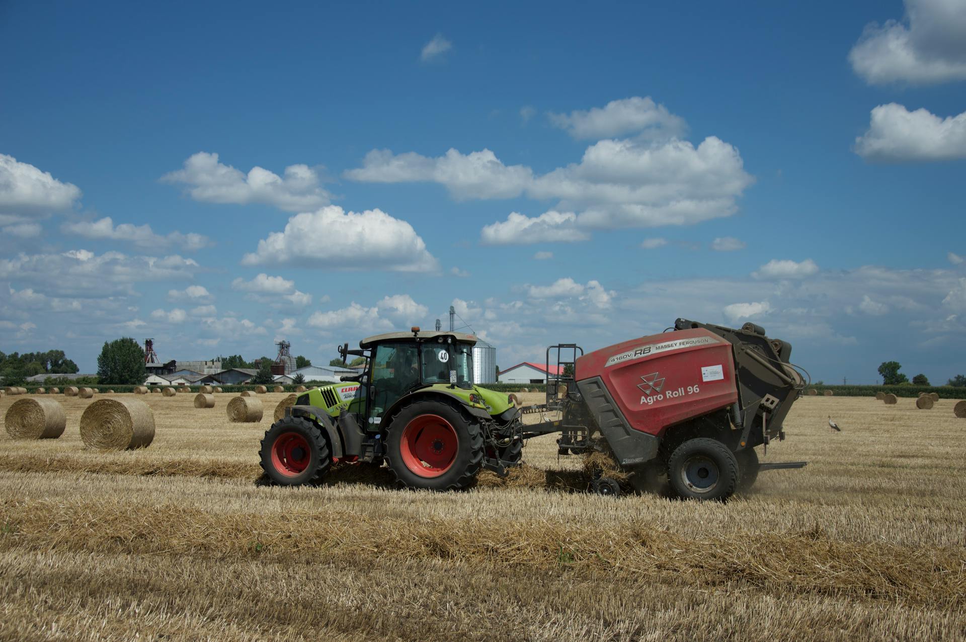 Spotting Baler Belt Wear Quickly and Effectively